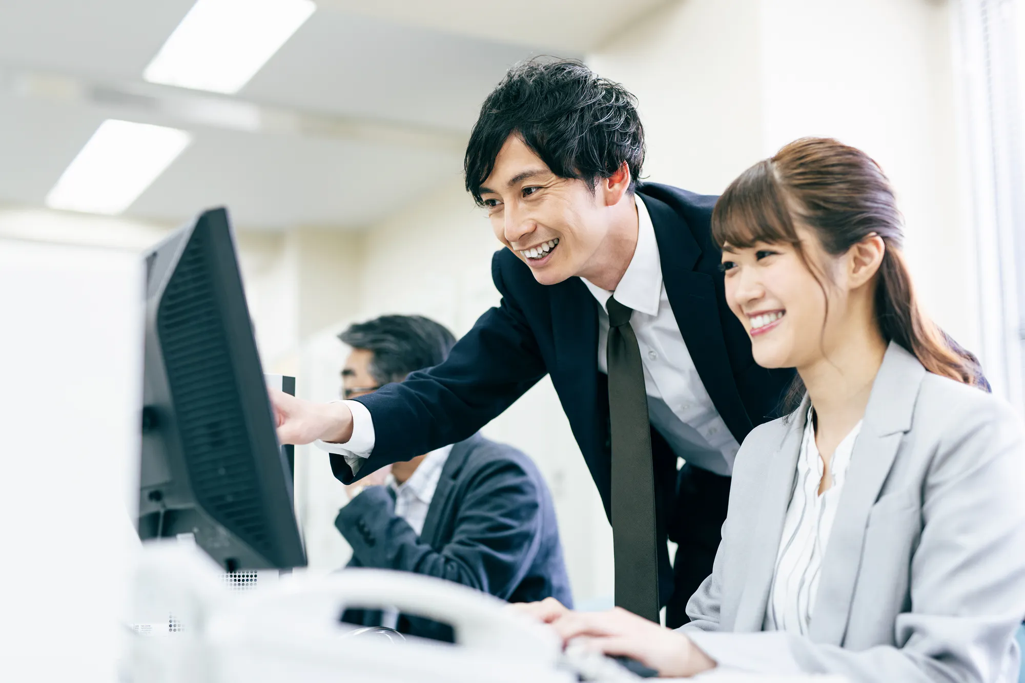 OJTとはどのような教育方法？効果的な進め方やポイントをわかりやすく解説